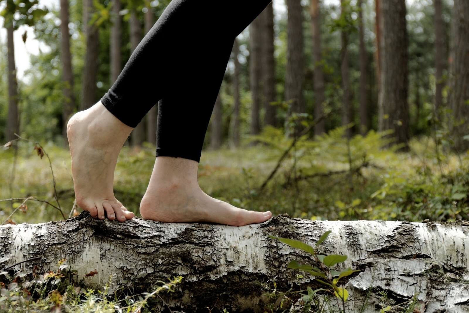 Health Benefits of being barefoot – Gambol